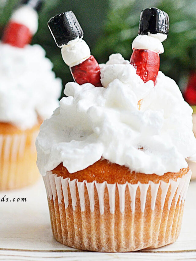 Easy Christmas Cupcakes – Adore Foods